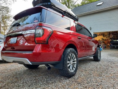 WeatherTech Mud Flaps On | Ford Expedition Forum