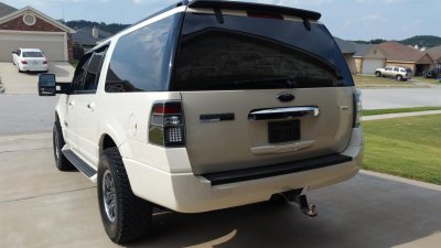 Lowered or Lifted? Both! | Ford Expedition Forum