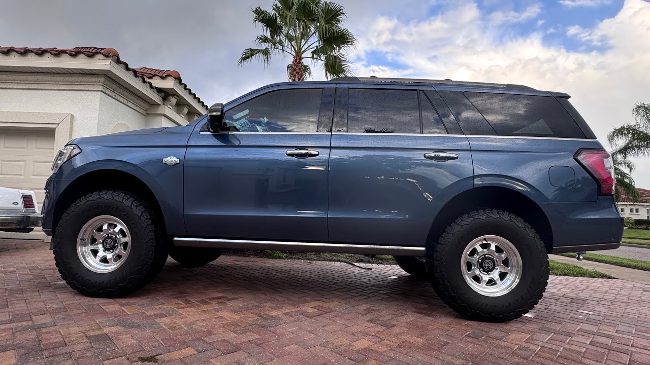 From 35s to 37s on my 2020 King Ranch (with the factory bumper) Video ...